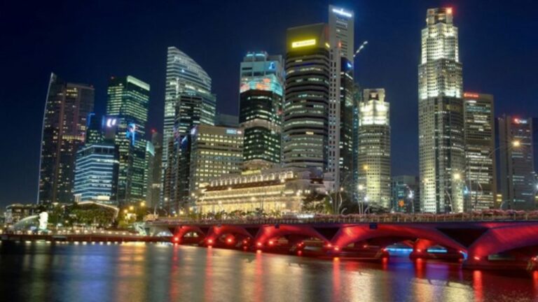 Singapore Govt Allows Restaurants To Hire Indian Chefs, Cooks: Find Out ...