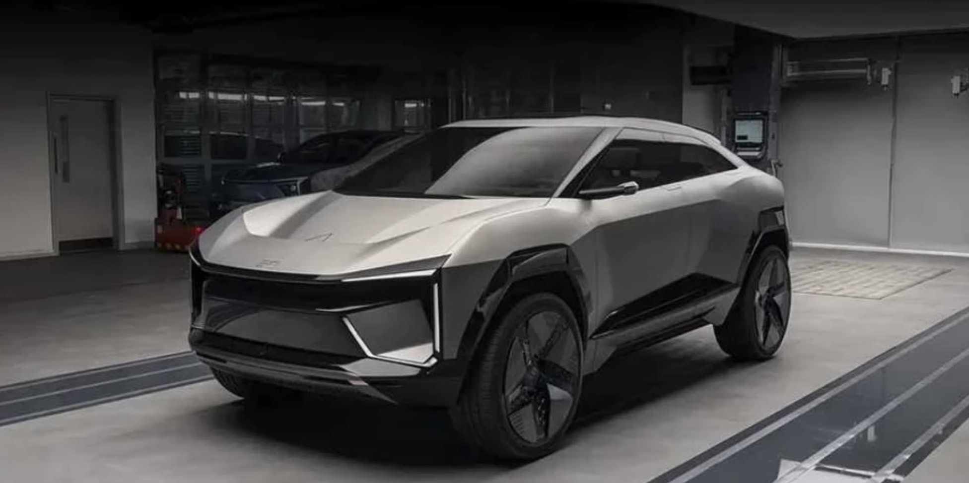 Mahindra's New Electric SUV: BE.05 Spotted During Ad Shoot (Check ...