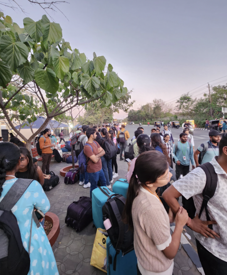 Infosys Use Bouncers To Fire 700 Campus Recruits; Employees Union NITES ...