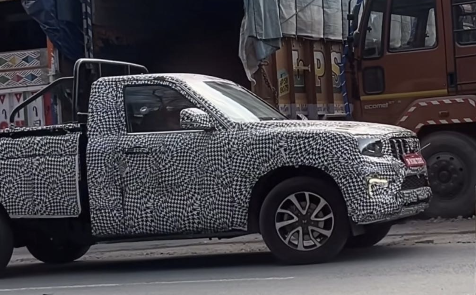New Mahindra Pickup Truck Spotted In India: Scorpio Inspired, Can Be ...