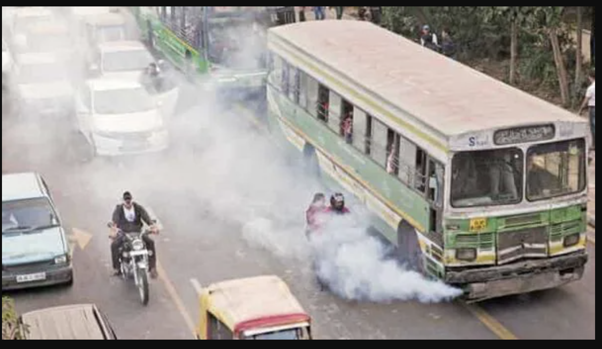 Non-Electric, CNG Buses Banned In Delhi Starting Nov 2026 - Trak.in ...