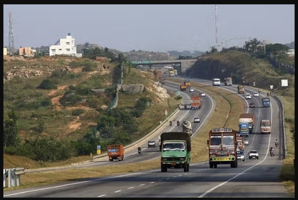 NH-44 In Delhi, Harayana Is India's Most Unsafe Road Stretch - Trak.in ...