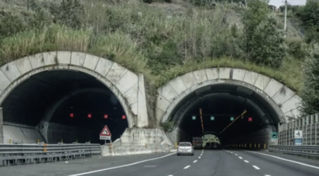 25,000 Kms Of 2-Lane Highways Will Upgraded To 4-Lane For Electroc ...