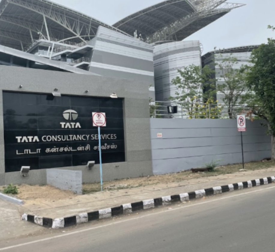 TCS Assures On-Boarding Of 600 Experienced Techies - Trak.in - Indian ...