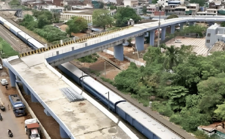7 Engineers Suspended Over 90-Degree Bridge In Bhopal - Trak.in ...