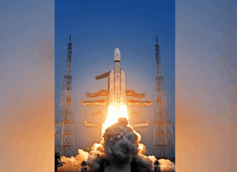 India Launches Bahubali Rocket To Place US Satellites In Low Orbit ...