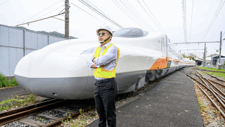 Hitachi Makes Bullet Train For Taiwan Which Will Run At 300 Kmph Speed ...